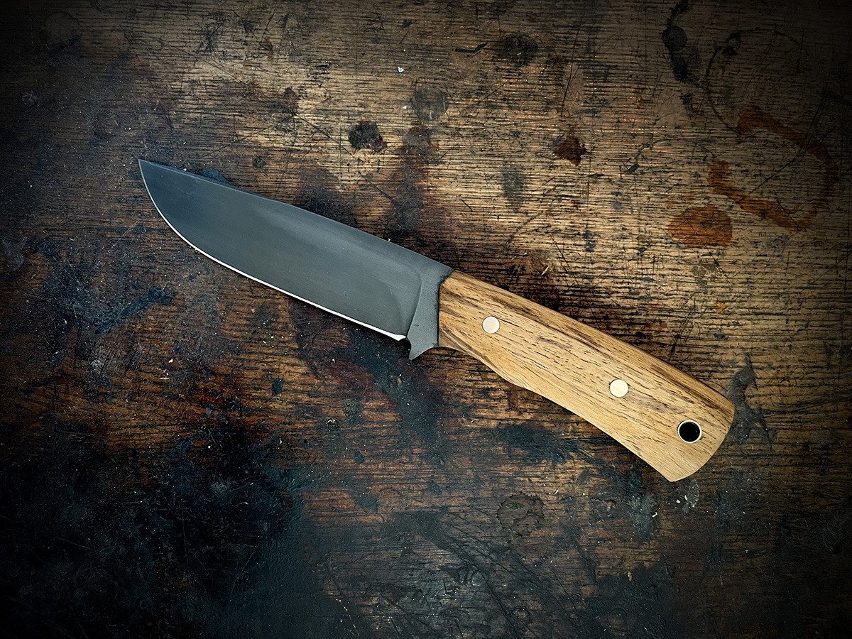 Dark Blade knives